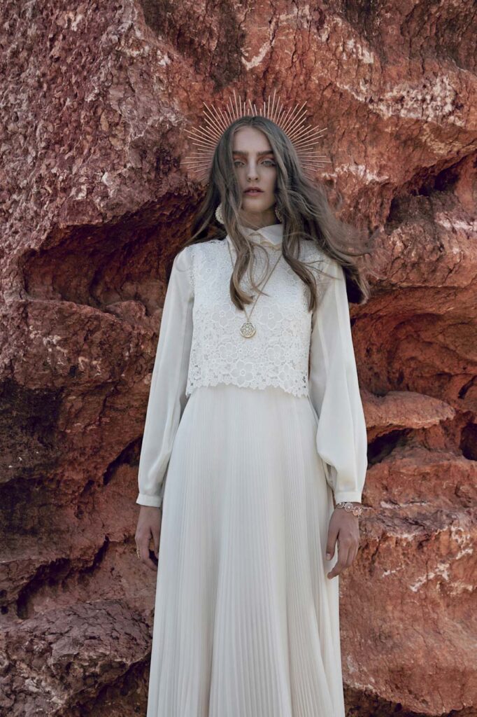 Pietre magiche. Editoriale di moda